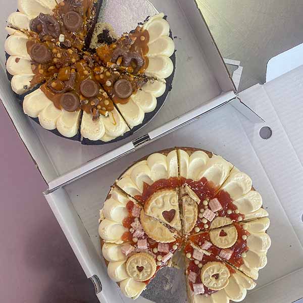 Cake Pizzas: A Slice of Genius Delight!?