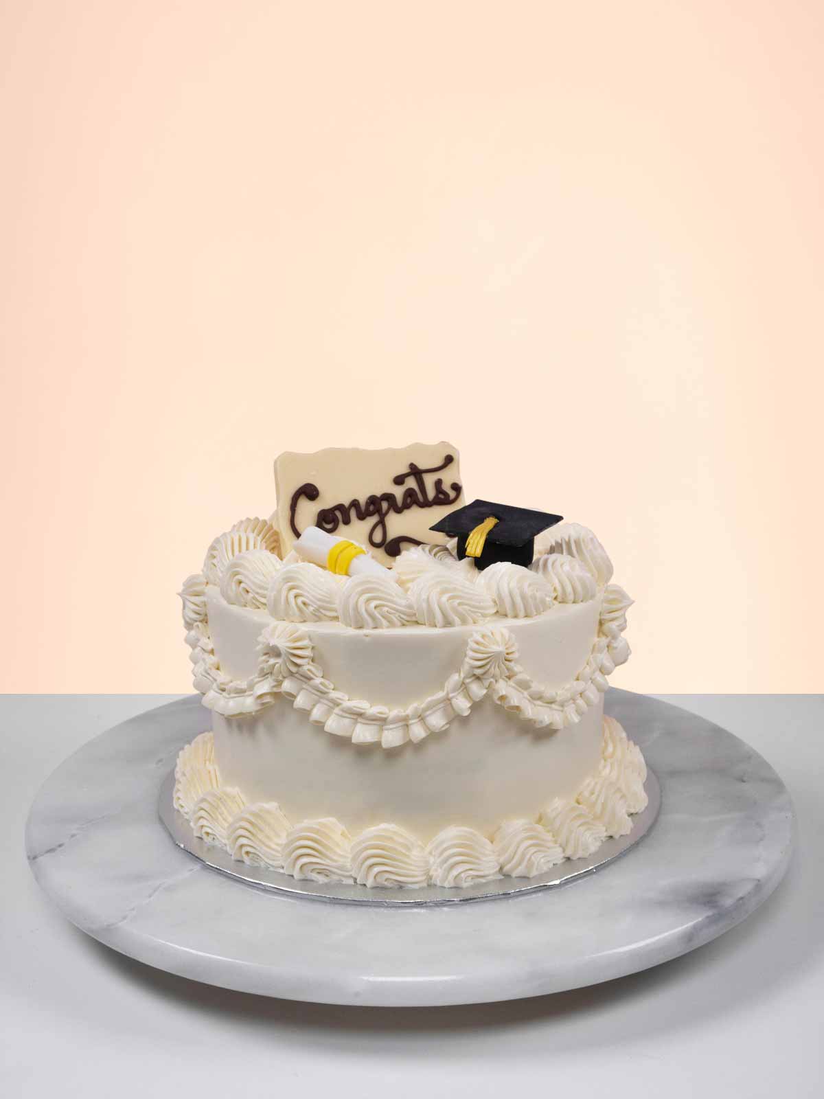 Luxury Vintage/Retro Cakes | Free Delivery | London & Surrey