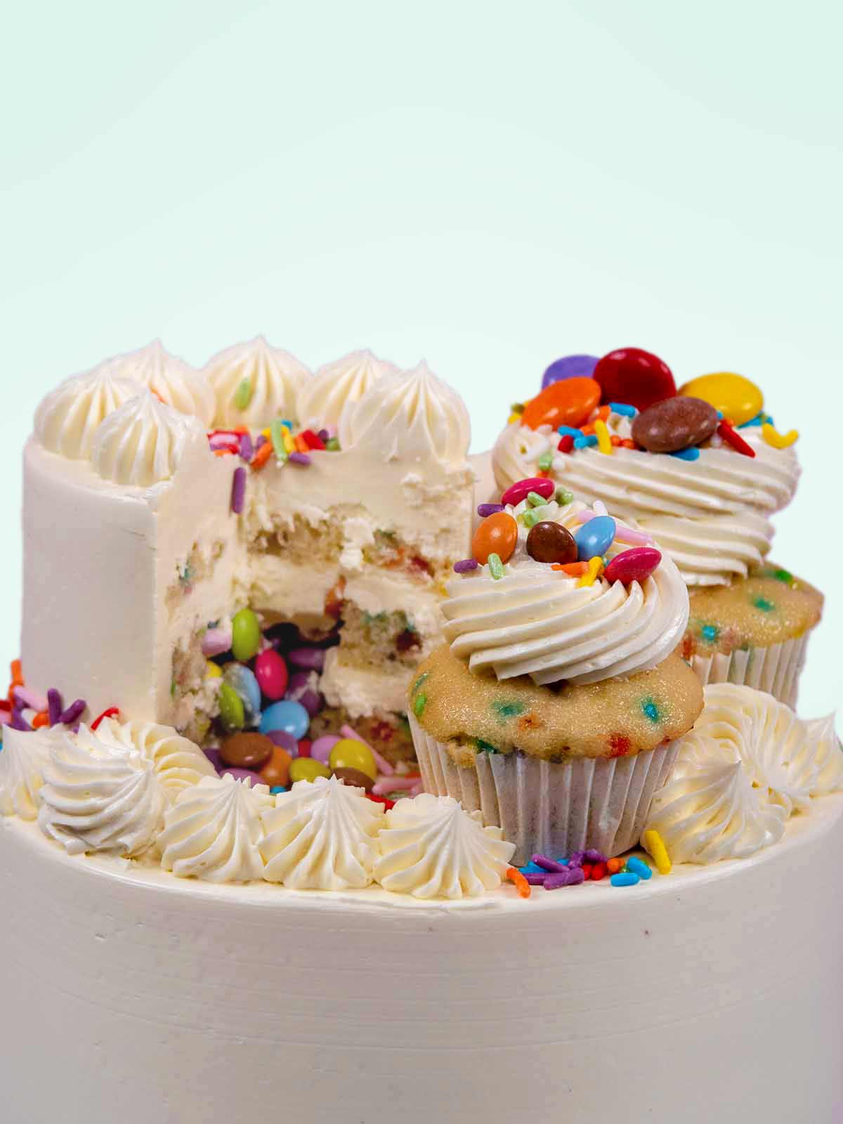 Meta Funfetti Pinata Cake | Free Delivery | London & Surrey
