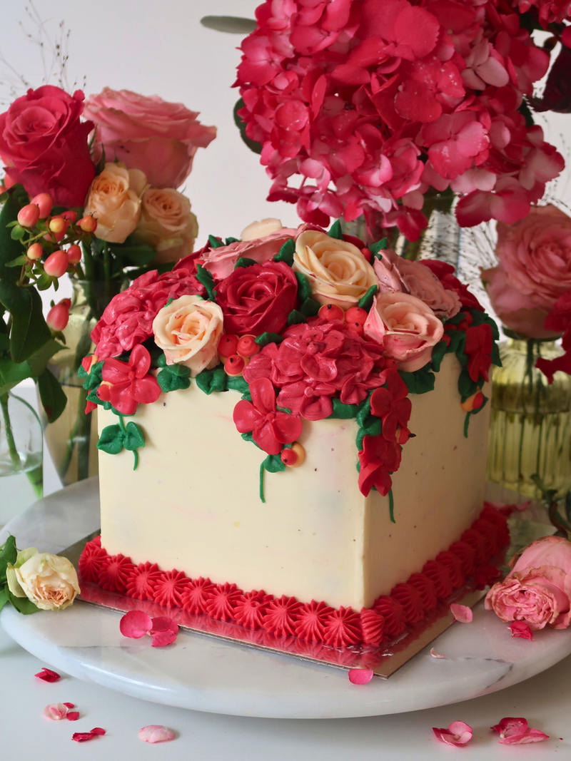 Ivory Buttercream Bloom Cube Cake | London & Surrey