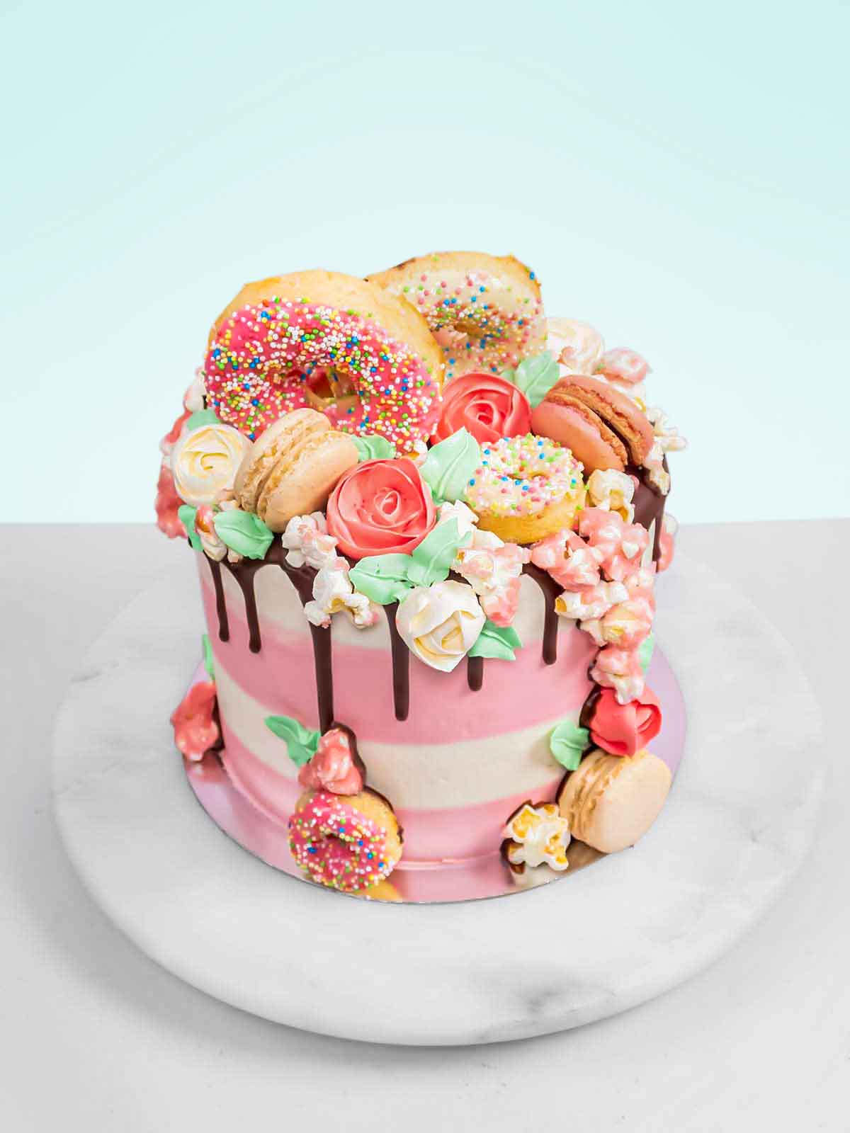 Pink Sweetheart Cake | Free Delivery | London & Surrey
