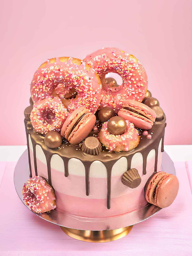 Pink Wink Cake | Free Delivery | London & Surrey