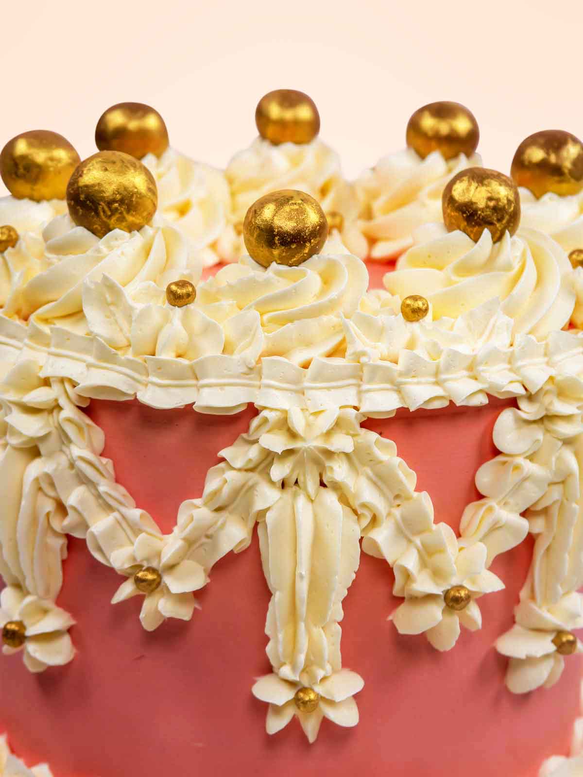 Windsor Cake | Free Delivery | London & Surrey